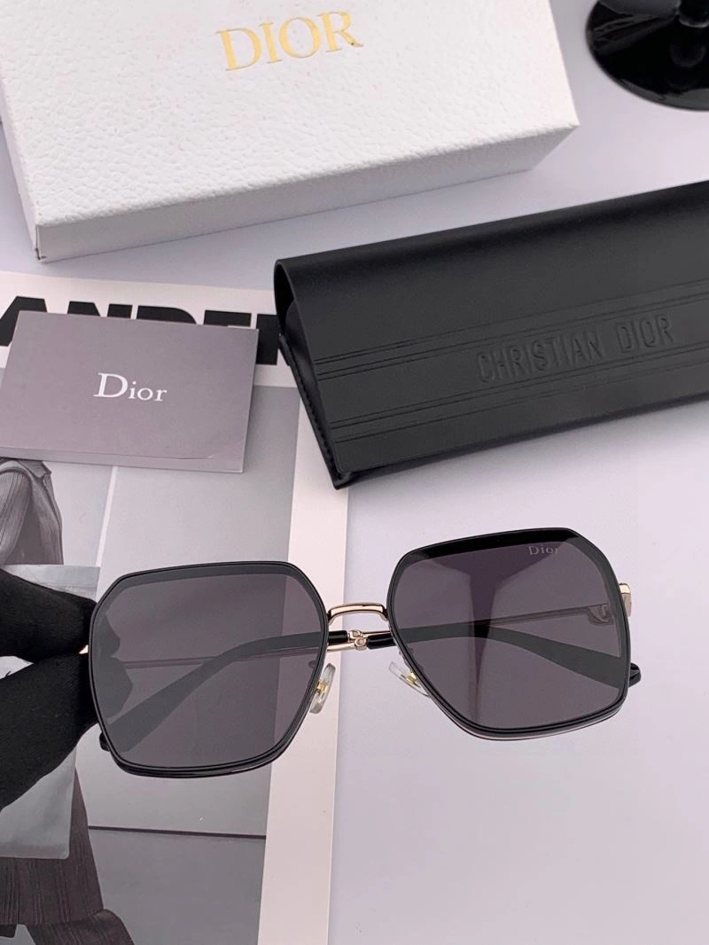 Cut-rate Christian Dior Sunglasses