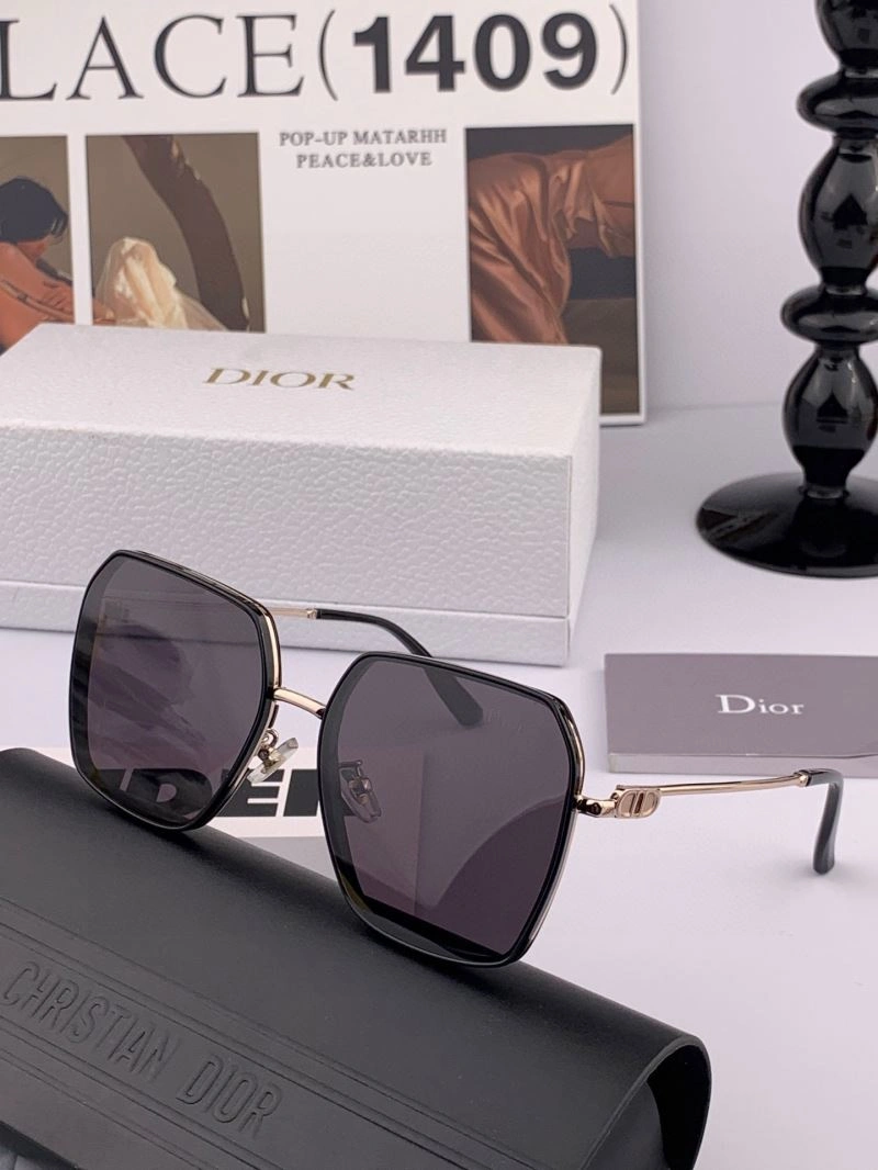 Cut-rate Christian Dior Sunglasses