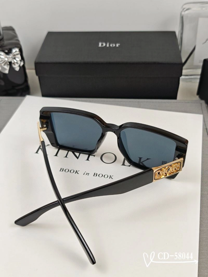 Low-cost Christian Dior Sunglasses
