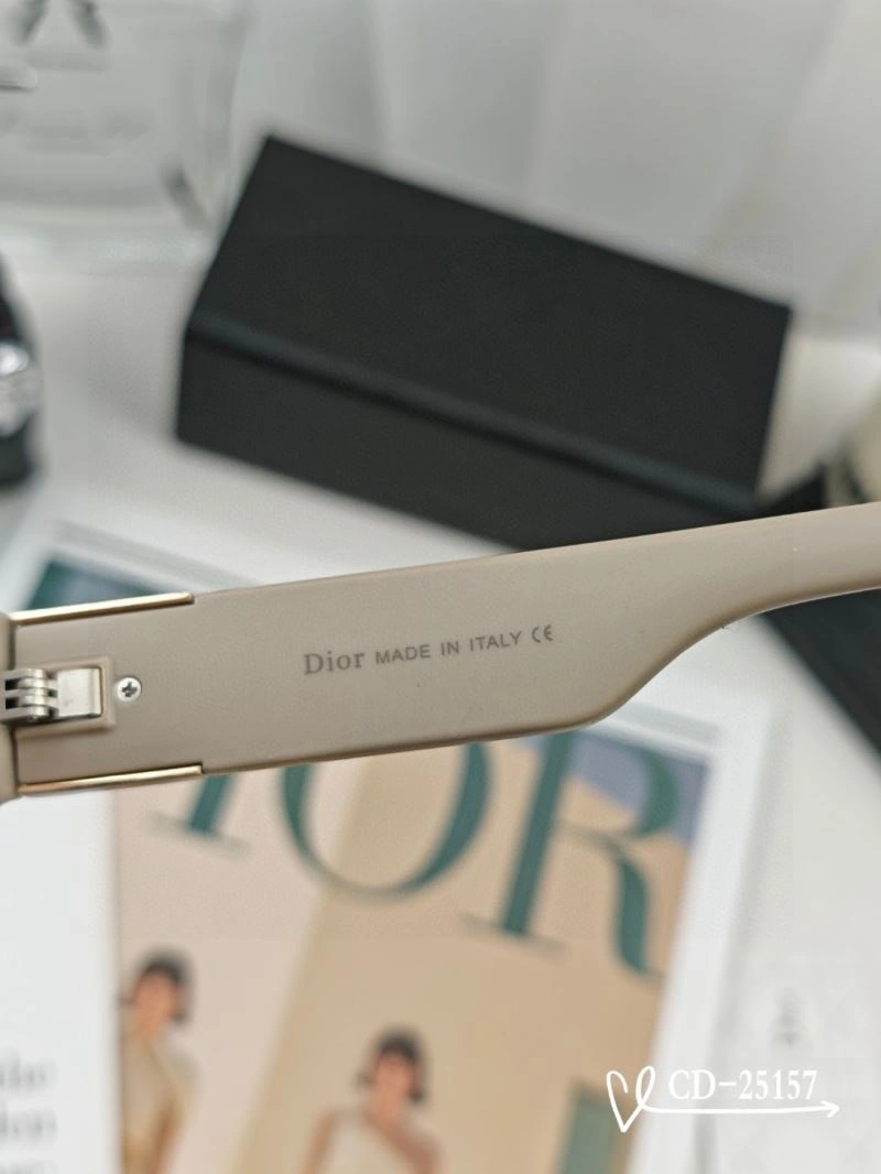 Legit Christian Dior Sunglasses