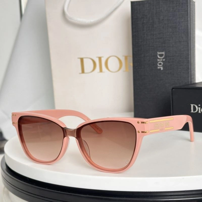 Top match Christian Dior Sunglasses