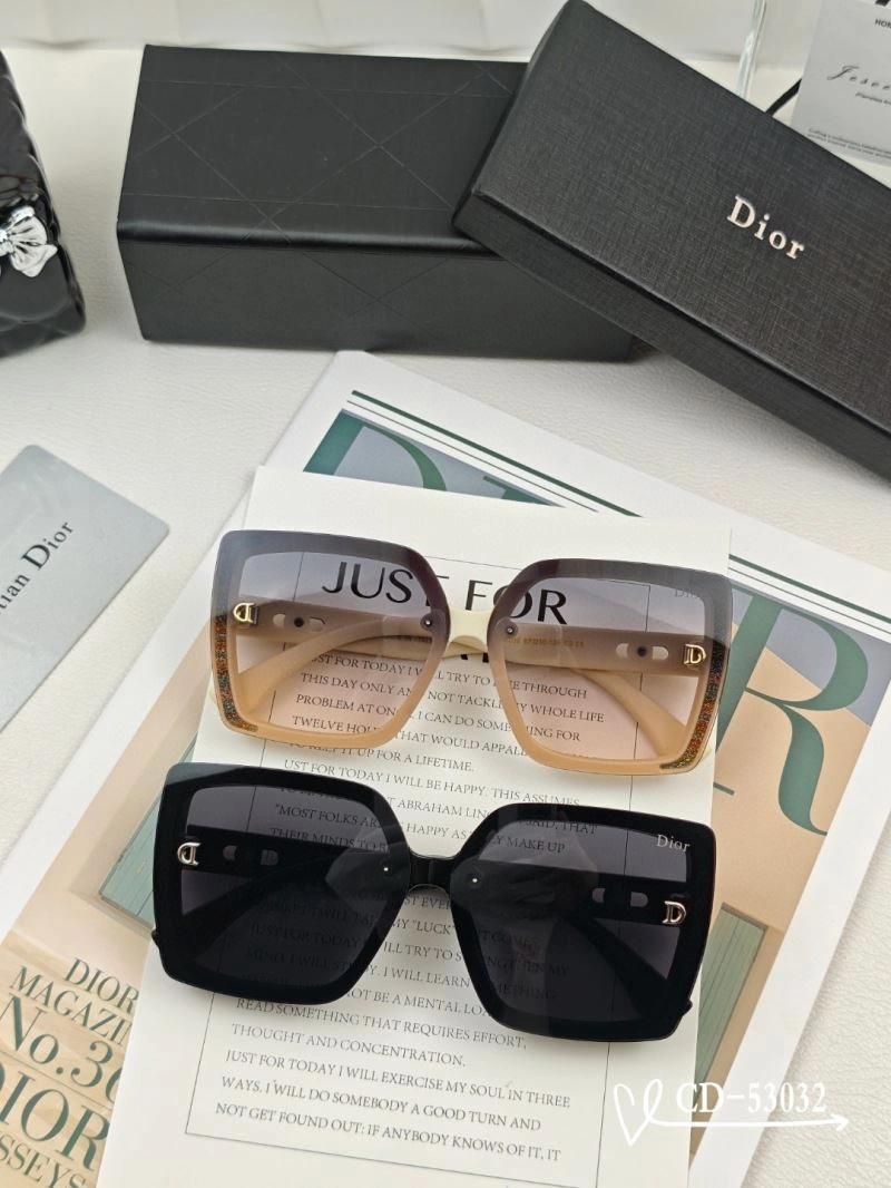 Legit Christian Dior Sunglasses
