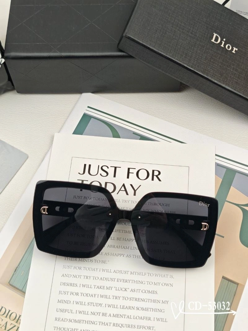 Legit Christian Dior Sunglasses
