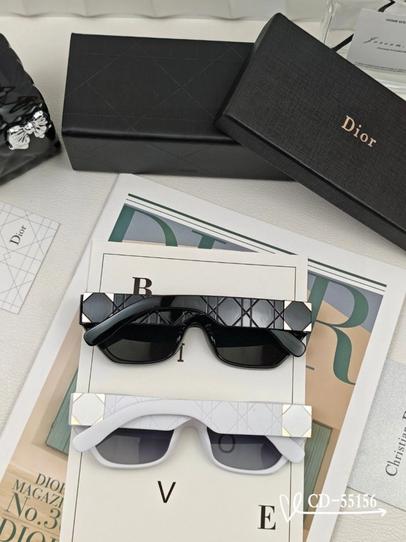 Top mirror Christian Dior Sunglasses