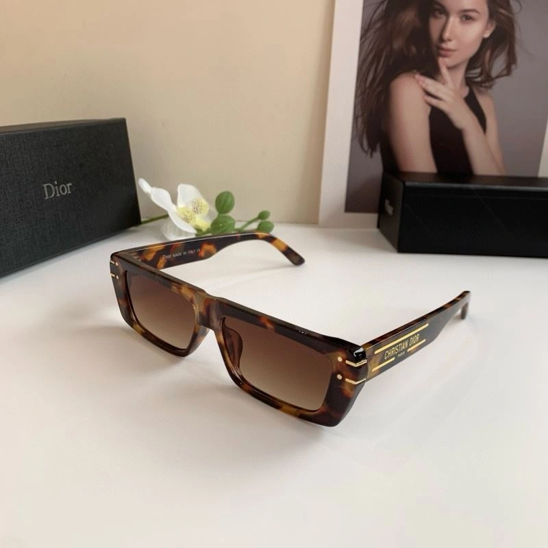 Low-cost Christian Dior Sunglasses