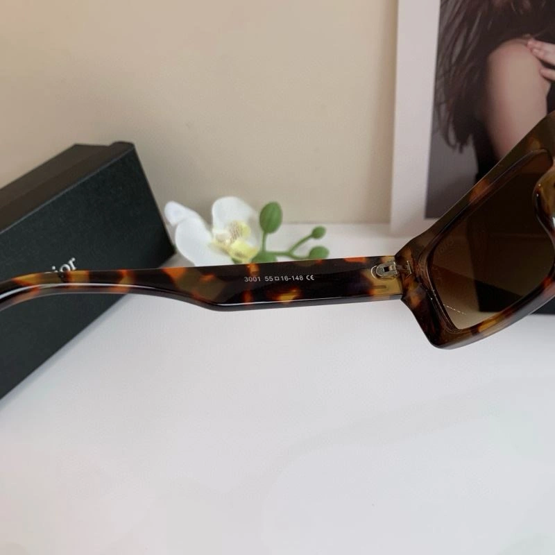 Low-cost Christian Dior Sunglasses