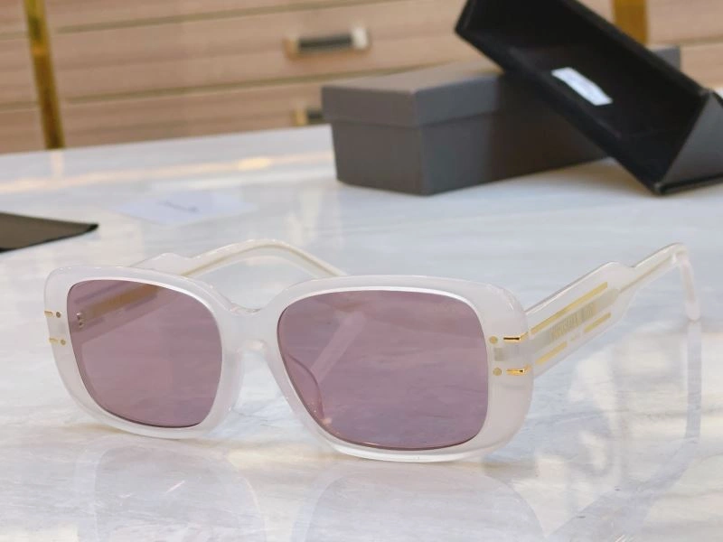 Precise copy Christian Dior Sunglasses