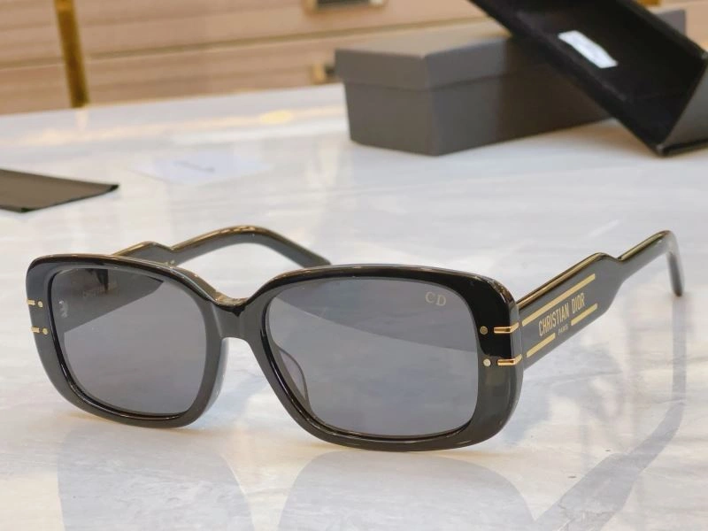 Precise copy Christian Dior Sunglasses