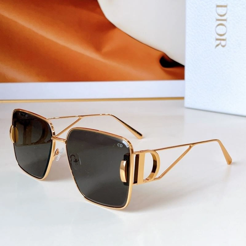 High fidelity Christian Dior Sunglasses