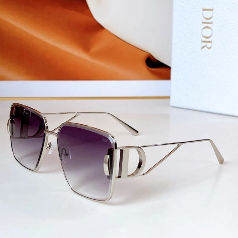 High fidelity Christian Dior Sunglasses