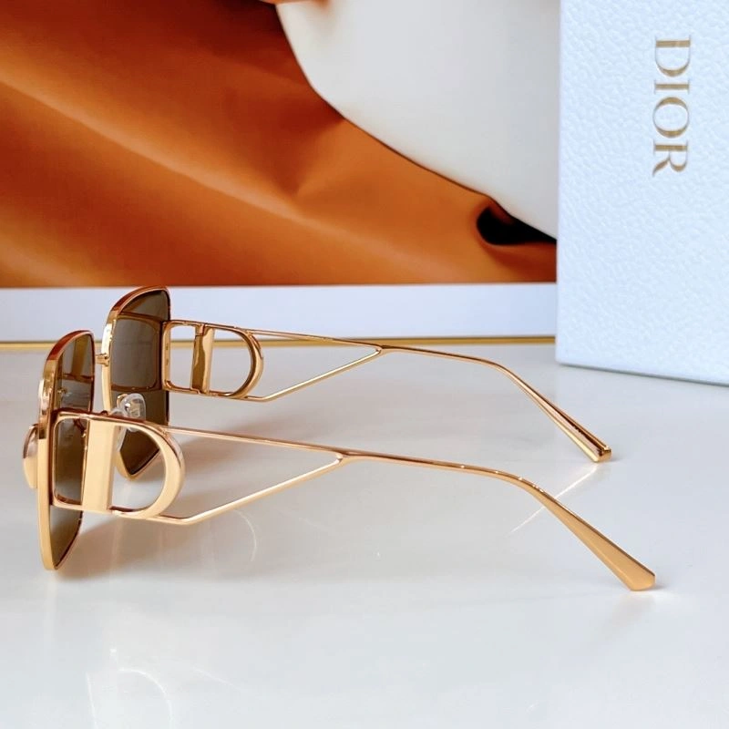 High fidelity Christian Dior Sunglasses