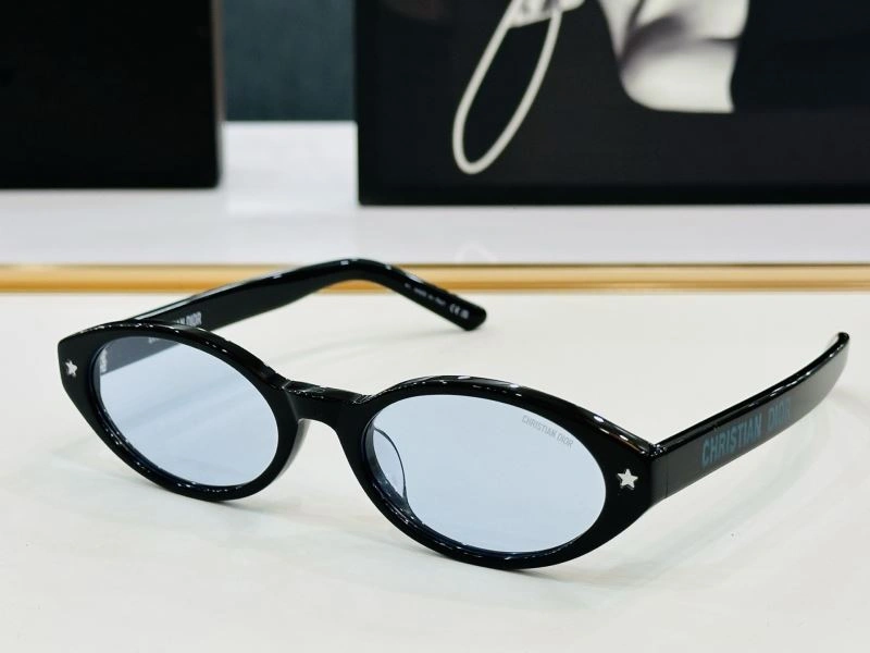 Precise copy Christian Dior Sunglasses