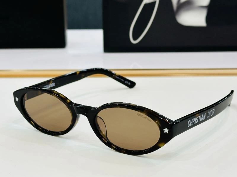 Precise copy Christian Dior Sunglasses
