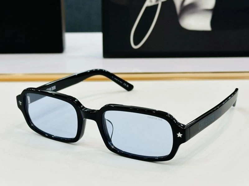 Top match Christian Dior Sunglasses