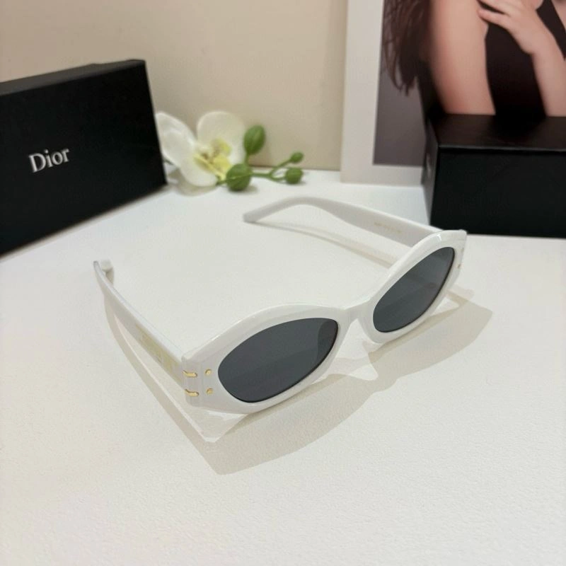 Cut-rate Christian Dior Sunglasses