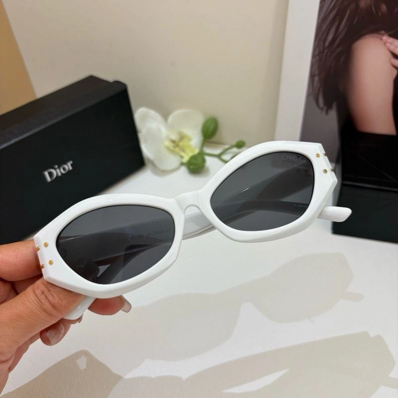 Cut-rate Christian Dior Sunglasses