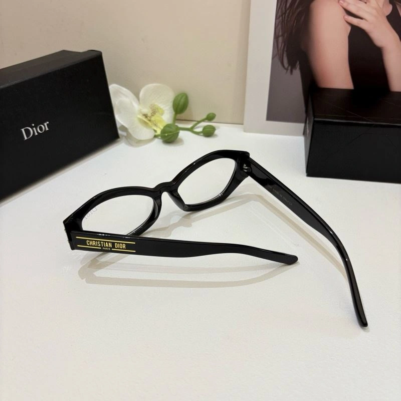 Precise copy Christian Dior Sunglasses