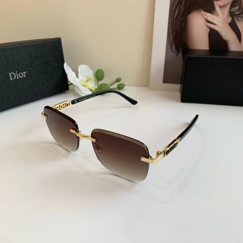 Low-cost Christian Dior Sunglasses