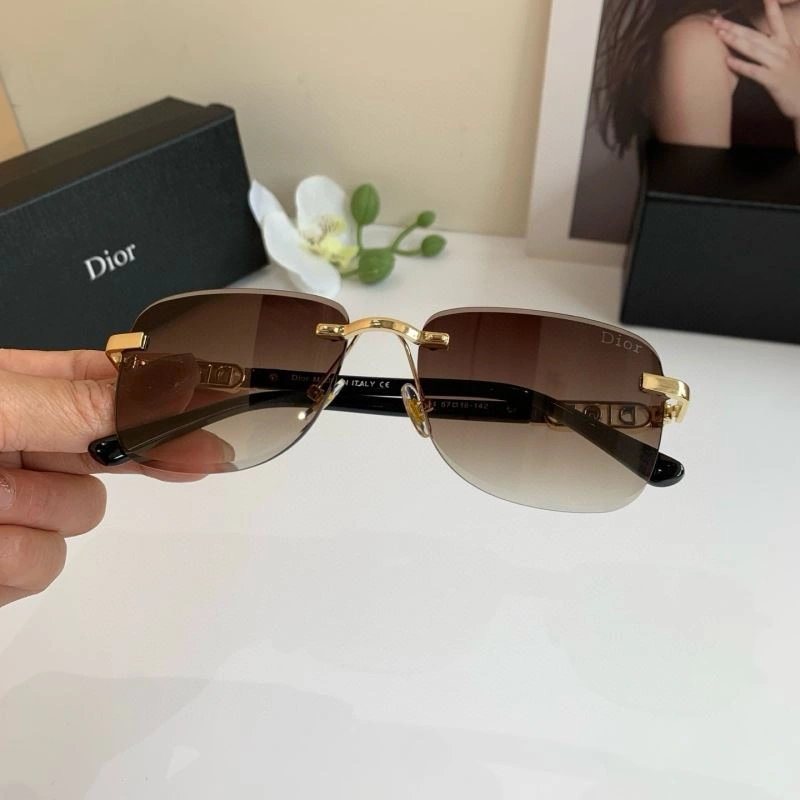 Low-cost Christian Dior Sunglasses