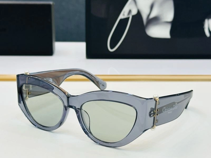 High fidelity Christian Dior Sunglasses