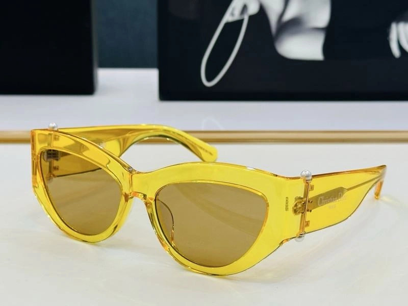 High fidelity Christian Dior Sunglasses