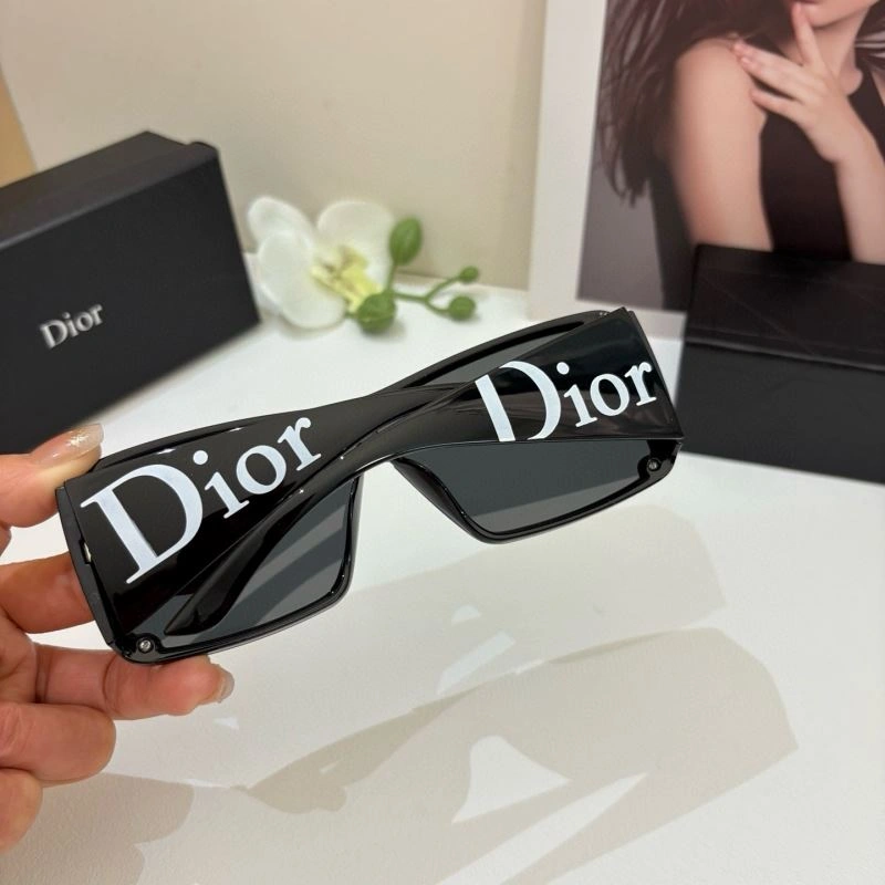 Precise copy Christian Dior Sunglasses