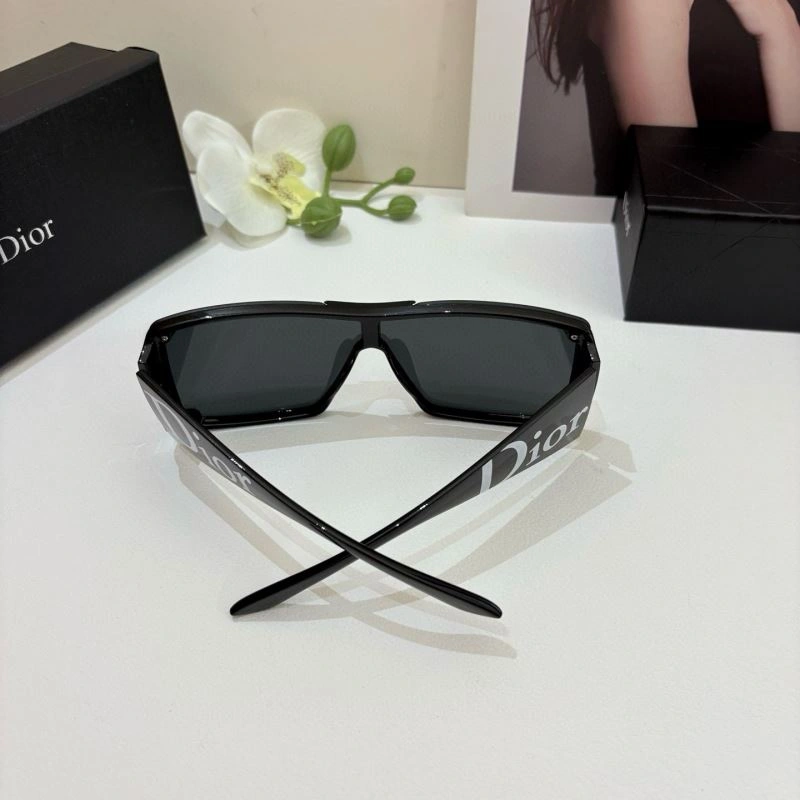 Precise copy Christian Dior Sunglasses