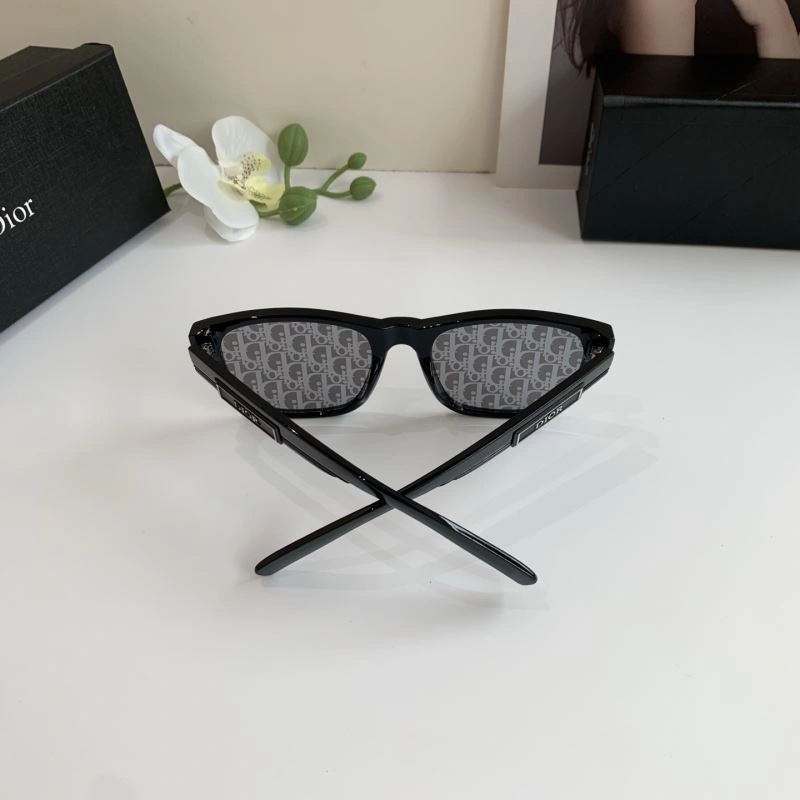 Exact replica Christian Dior Sunglasses