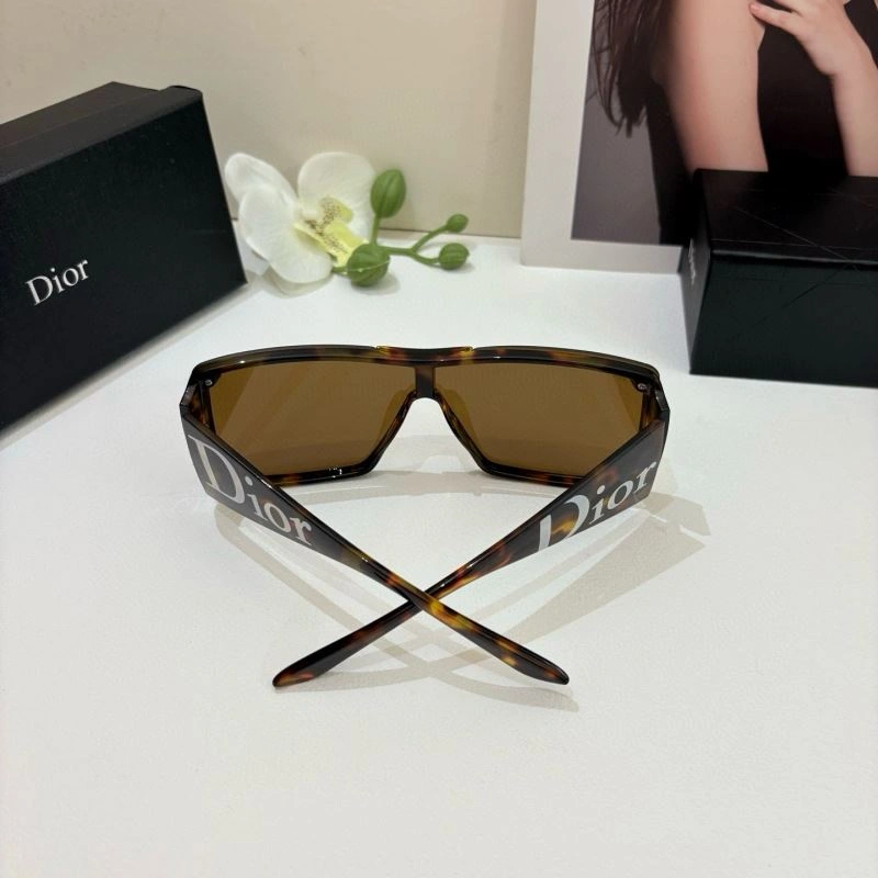 Exact replica Christian Dior Sunglasses