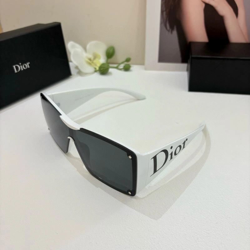 Brand-authenticated Christian Dior Sunglasses