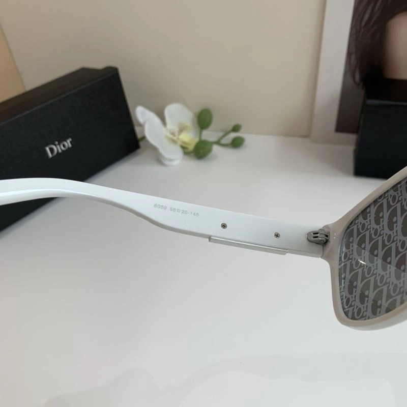 Exact replica Christian Dior Sunglasses