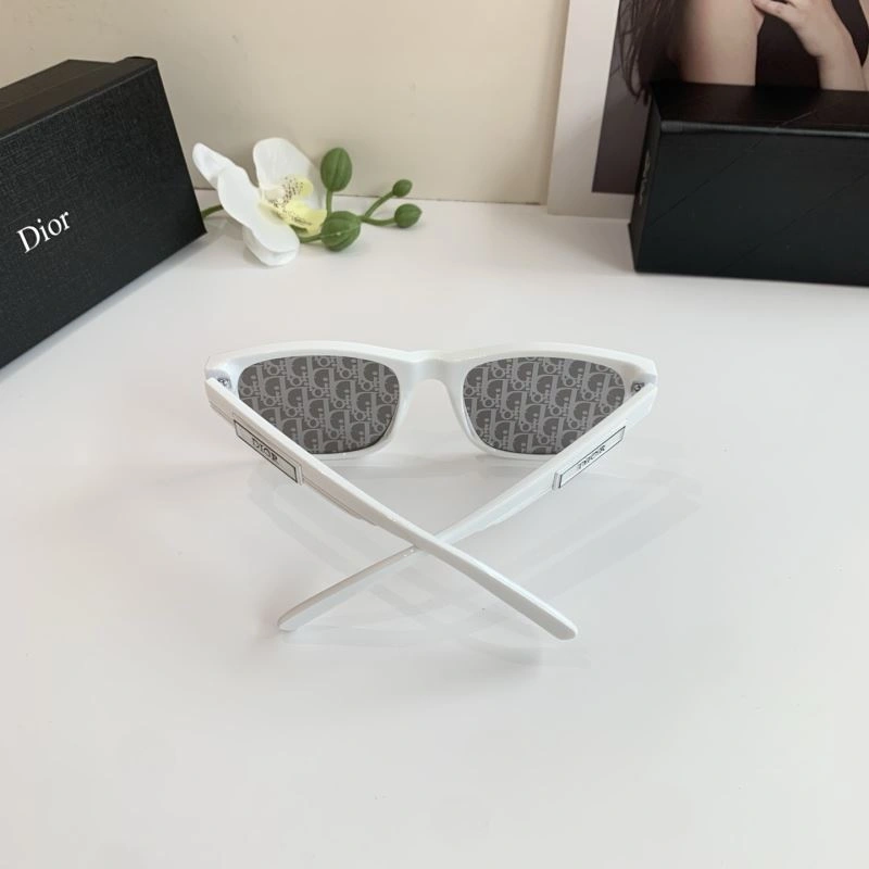 Exact replica Christian Dior Sunglasses