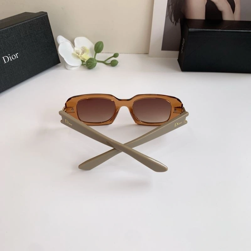 Precise copy Christian Dior Sunglasses