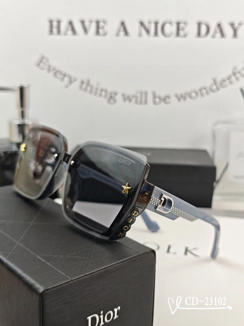 High fidelity Christian Dior Sunglasses