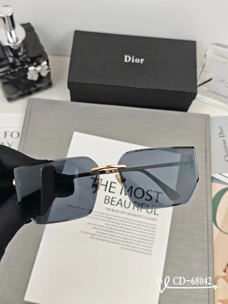 Reasonably priced Christian Dior Sunglasses