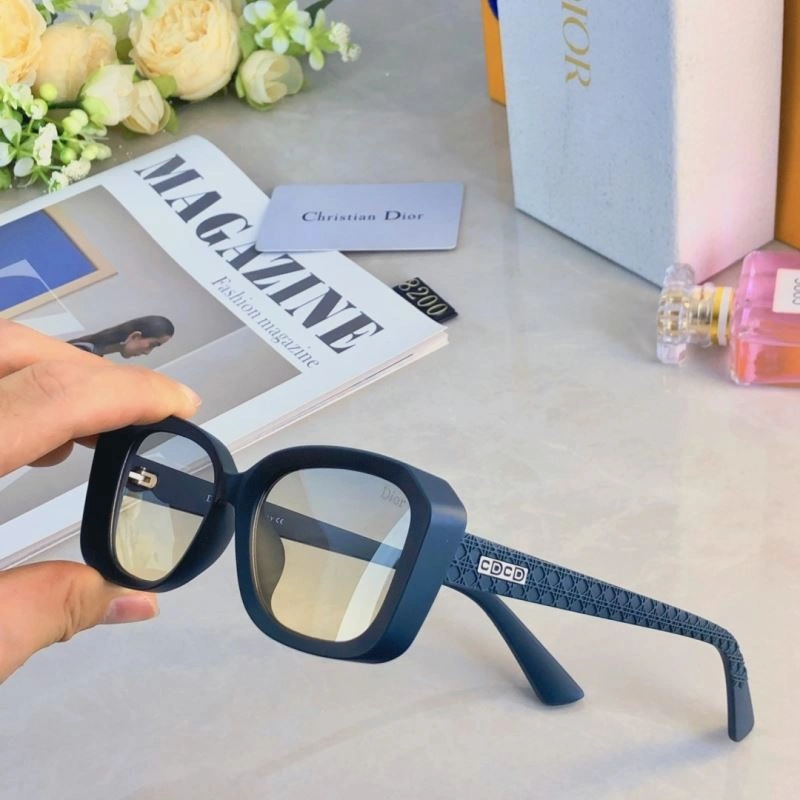 Mirror quality Christian Dior Sunglasses