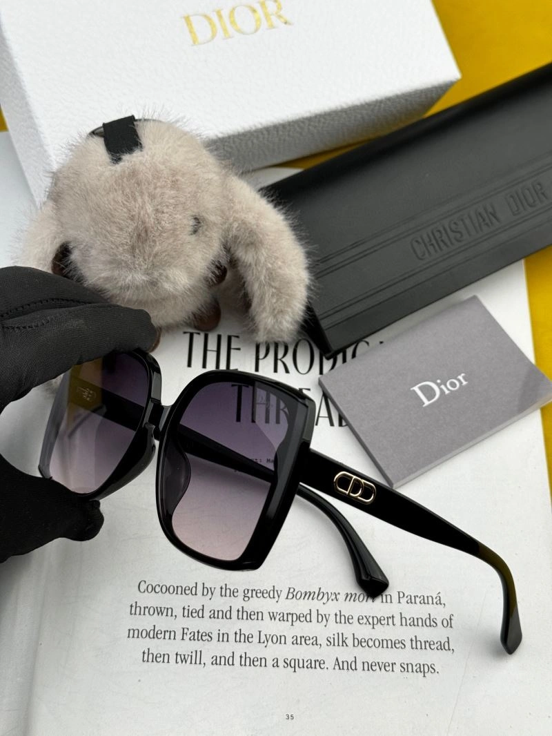 Brand-authenticated Christian Dior Sunglasses