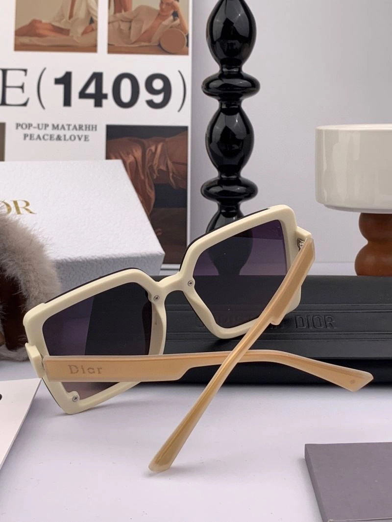 Precise copy Christian Dior Sunglasses