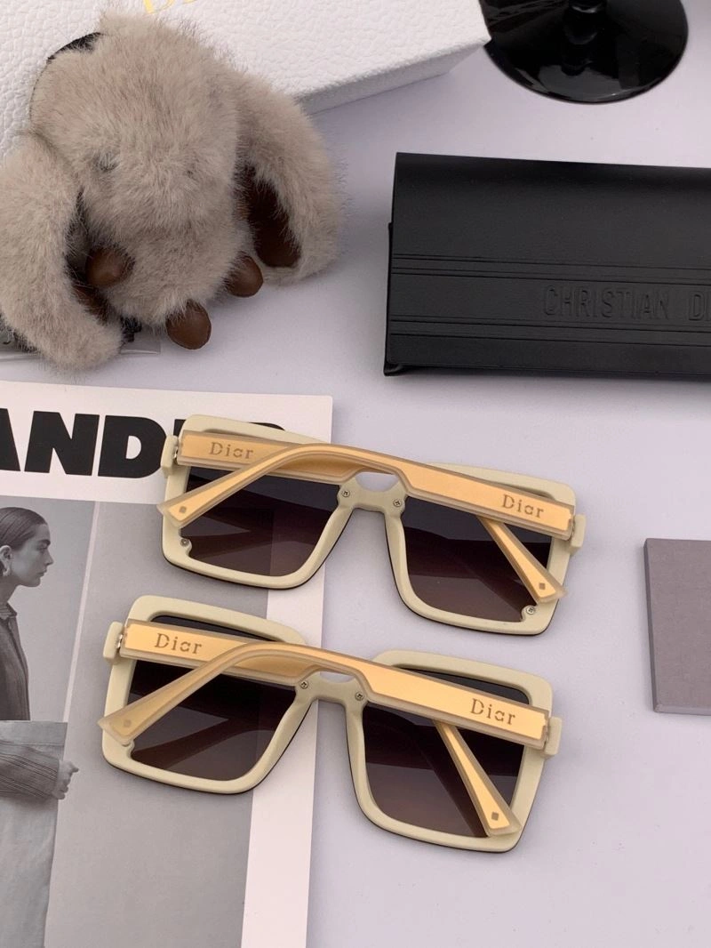 Precise copy Christian Dior Sunglasses