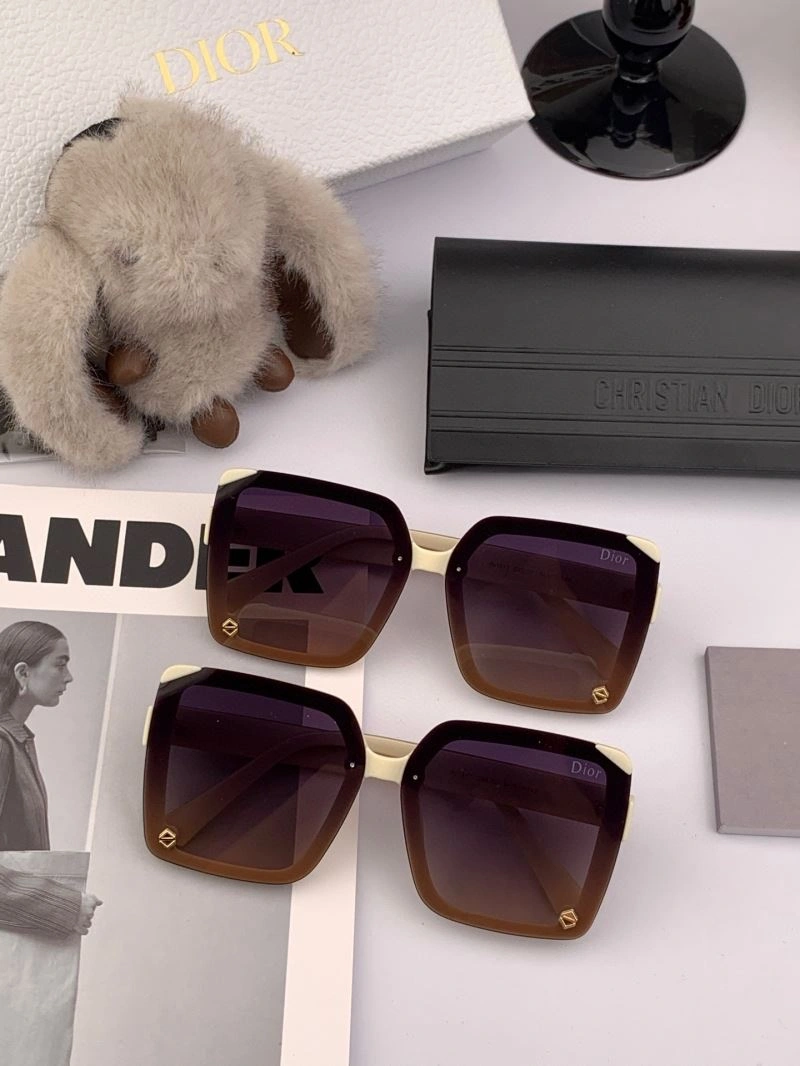 Precise copy Christian Dior Sunglasses