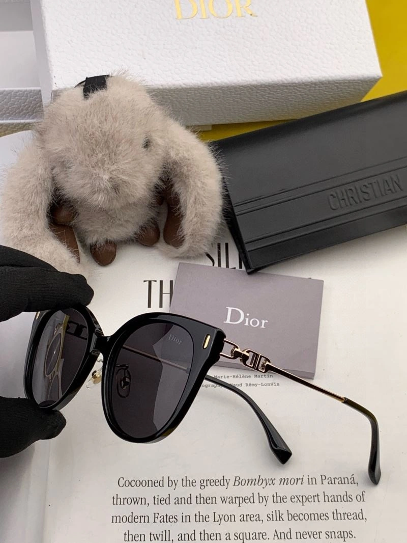 Exact replica Christian Dior Sunglasses