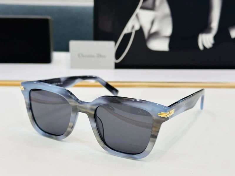 Legit Christian Dior Sunglasses