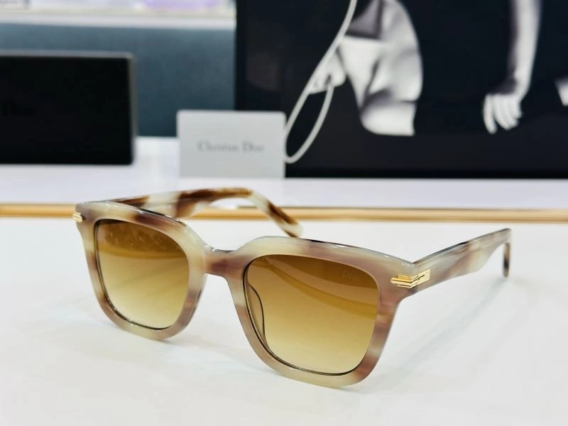 Legit Christian Dior Sunglasses