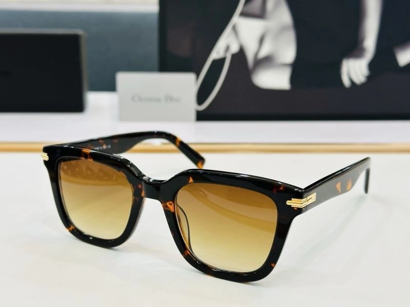 Legit Christian Dior Sunglasses
