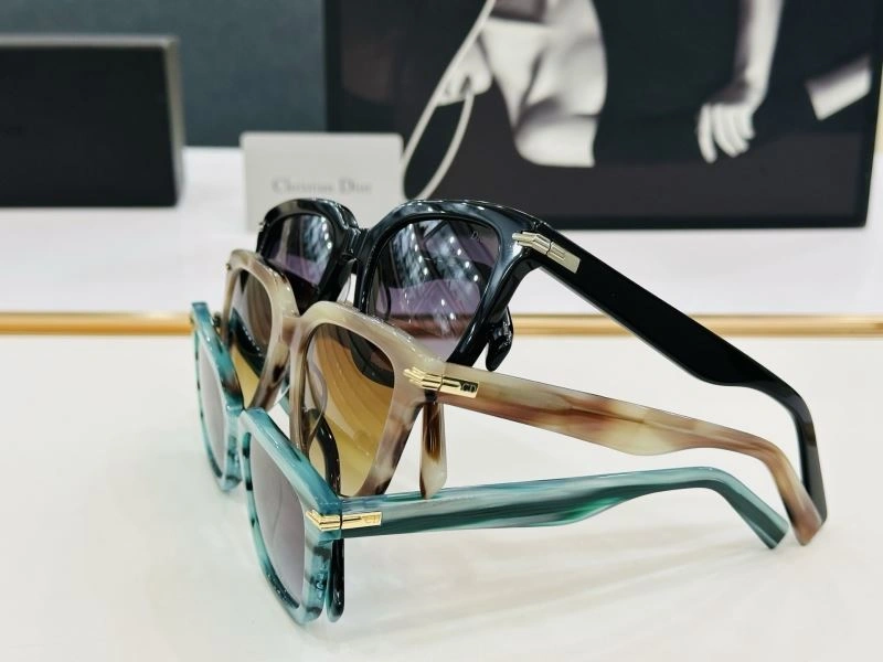 Legit Christian Dior Sunglasses