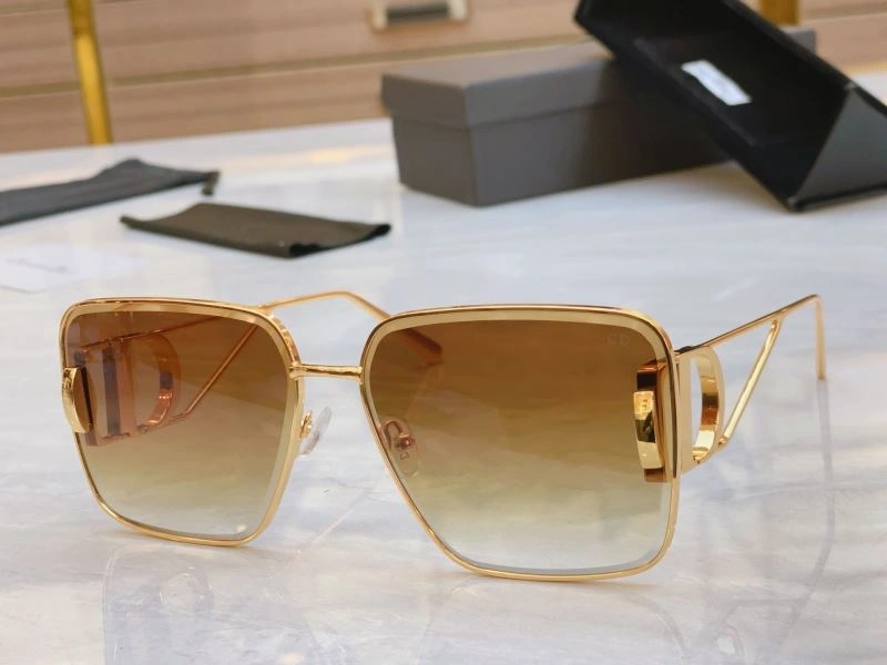Bargain Christian Dior Sunglasses