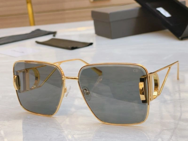 Bargain Christian Dior Sunglasses