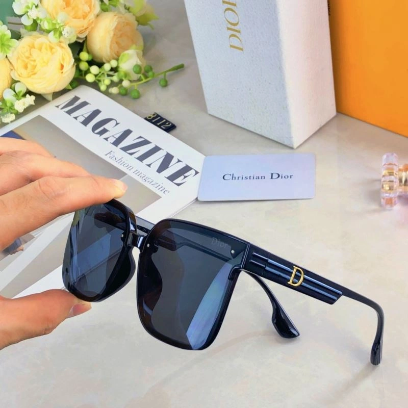 Indistinguishable Christian Dior Sunglasses