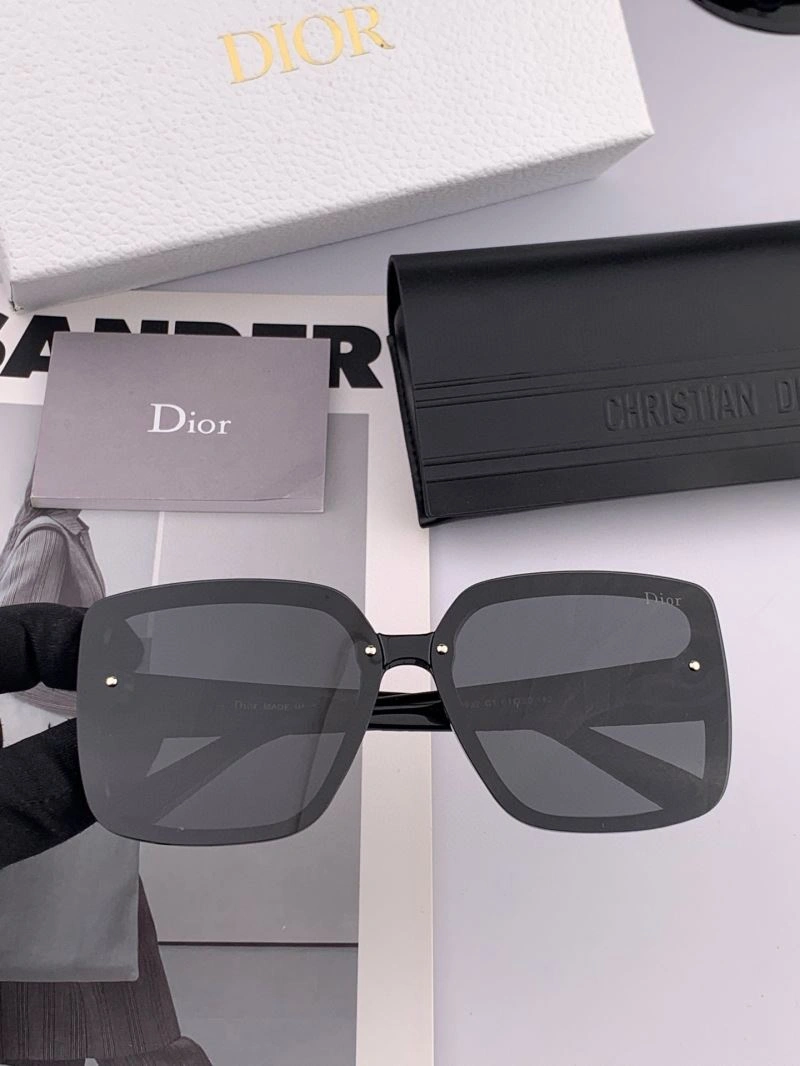 Mirror quality Christian Dior Sunglasses