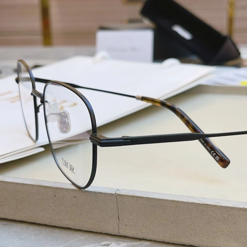 Reasonably priced Christian Dior Sunglasses